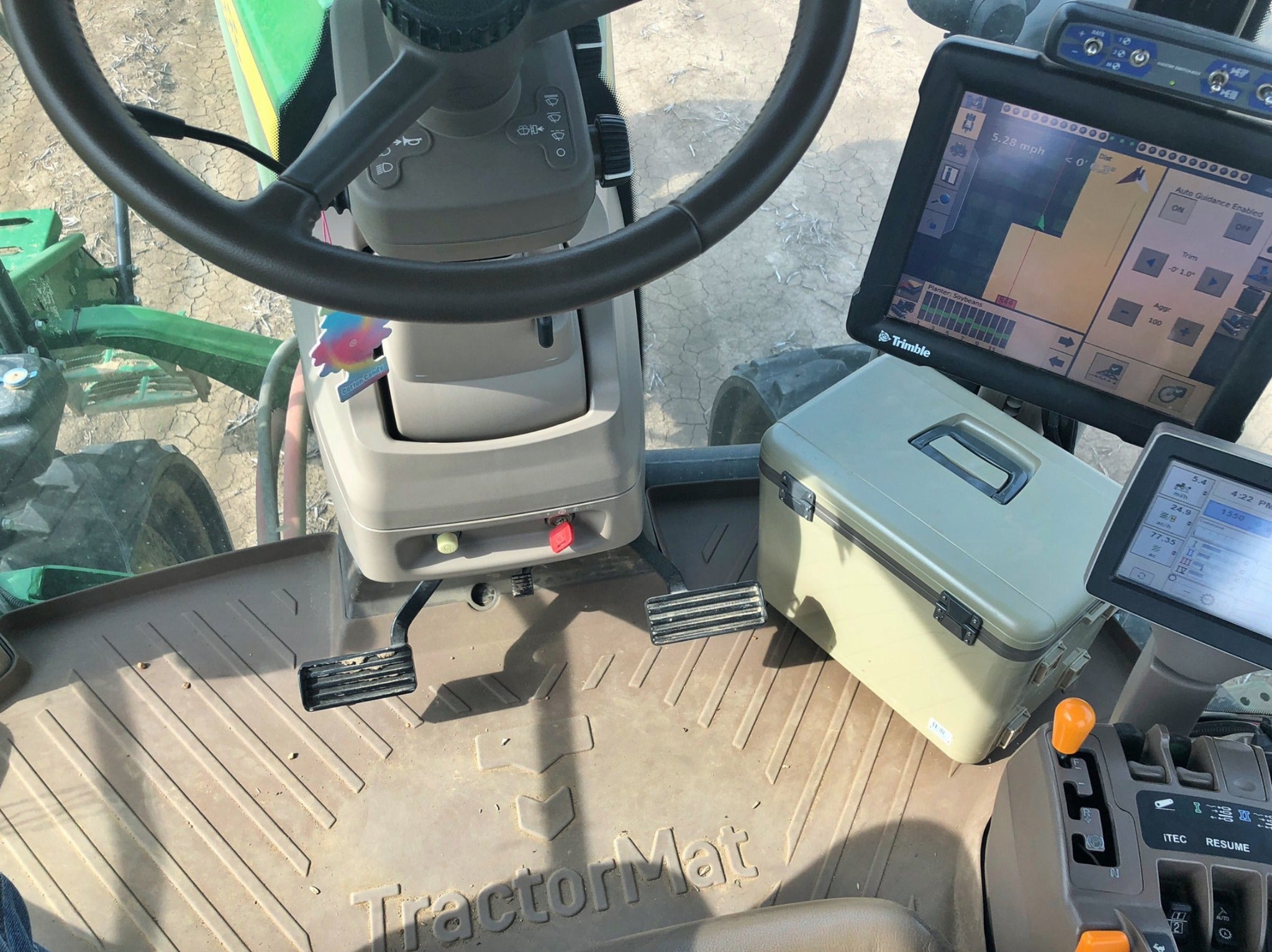 John Deere 00/10/20 Series Tractors Floor Mats – TractorMat